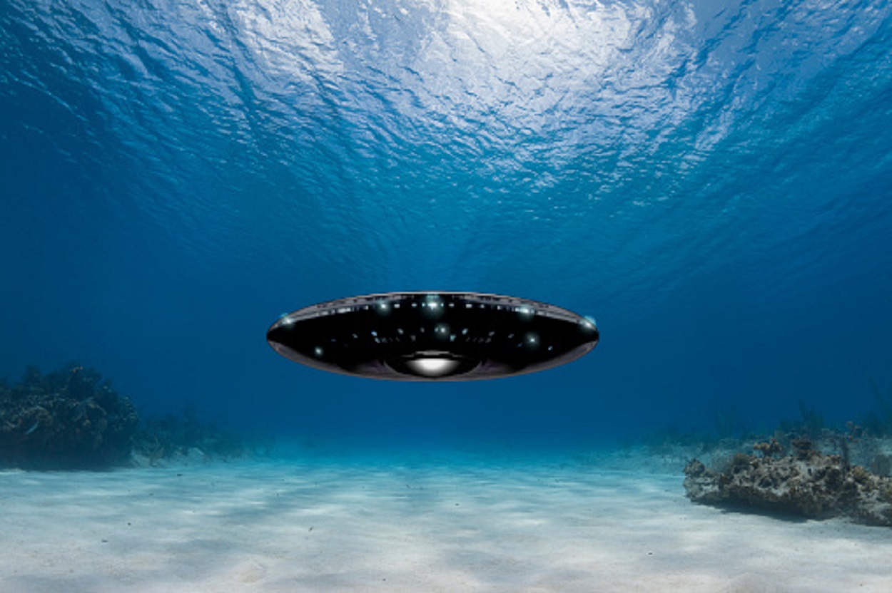 The USS Memphis Incident And The Persistent Underwater UFO Presence ...